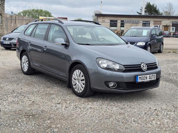 Pelēks Volkswagen Golf 2010 Liepāja, ar dzinēja tilpumu 1.60 L un nobraukumu 0 tūkst. km par 3599 €, foto 4 vietnē AUTOMOTO.COM.LV