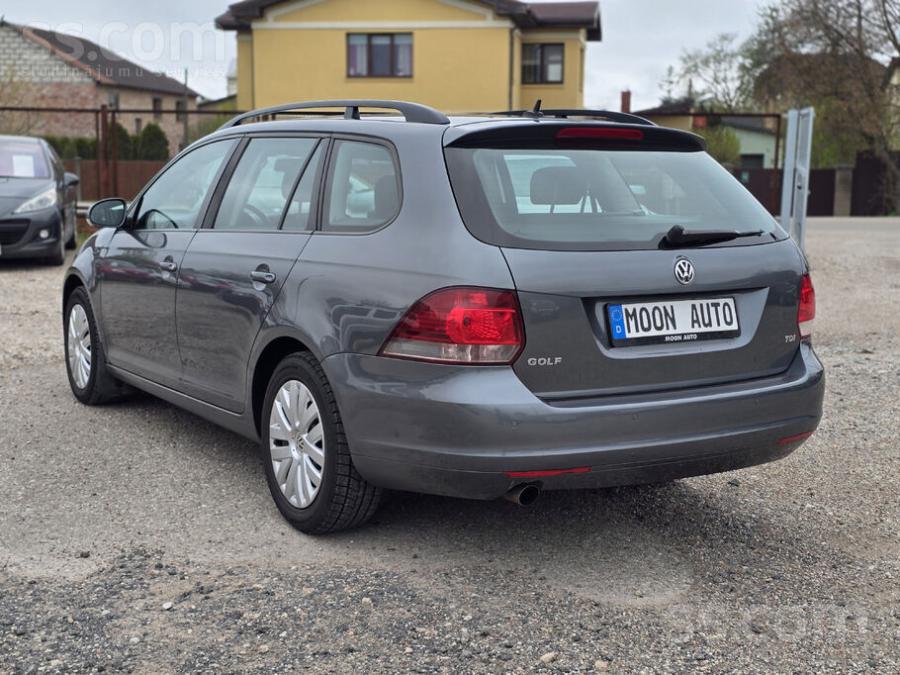 Pelēks Volkswagen Golf 2010 Liepāja, ar dzinēja tilpumu 1.60 L un nobraukumu 0 tūkst. km par 3599 €, foto 8 vietnē AUTOMOTO.COM.LV