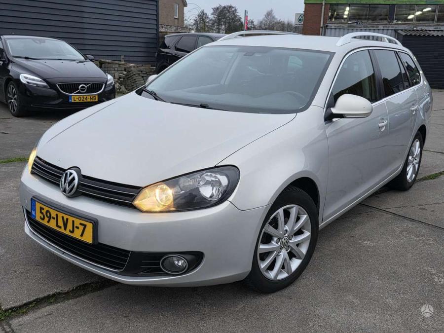 Grey Volkswagen Golf 2010 in Vilnius, with an engine capacity of 1.60 L and mileage of 306 thousand km for 3500 €, photo 5 on AUTOMOTO.COM.LV