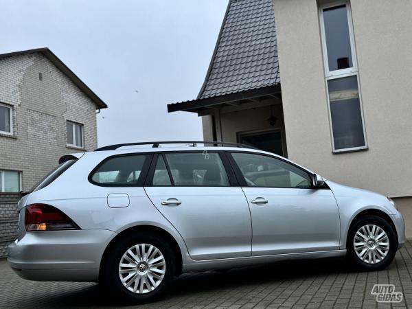 Grey Volkswagen Golf 2010 in Kaunas, with an engine capacity of 1.60 L and mileage of 227 thousand km for 3850 €, photo 4 on AUTOMOTO.COM.LV