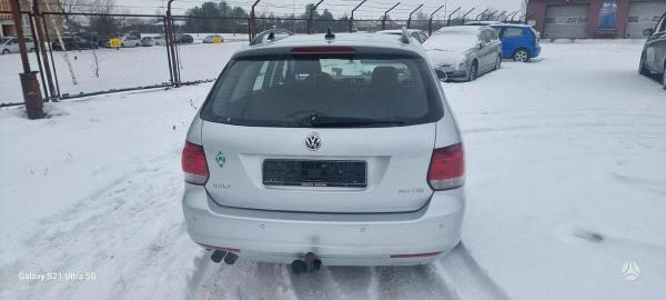 Grey Volkswagen Golf 2010 in Kedainiai, with an engine capacity of 1.97 L and mileage of 27 thousand km for 4399 €, photo 6 on AUTOMOTO.COM.LV