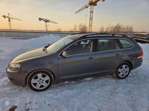Grey Volkswagen Golf 2010 in Vilnius, with an engine capacity of 1.60 L and mileage of 272 thousand km for 3300 €, photo  on AUTOMOTO.COM.LV