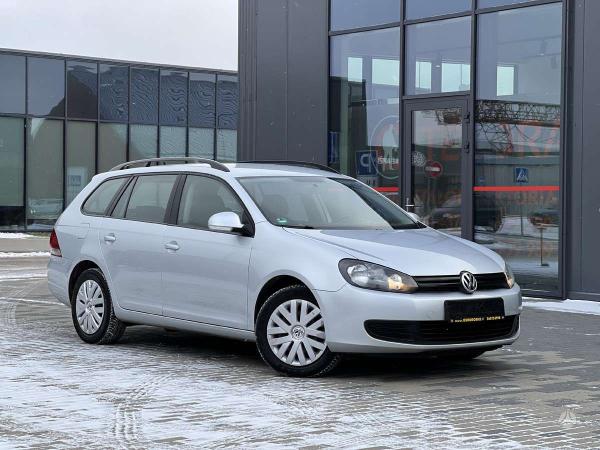 Grey Volkswagen Golf 2010 in Siauliai, with an engine capacity of 1.60 L and mileage of 263 thousand km for 4100 €, photo 10 on AUTOMOTO.COM.LV