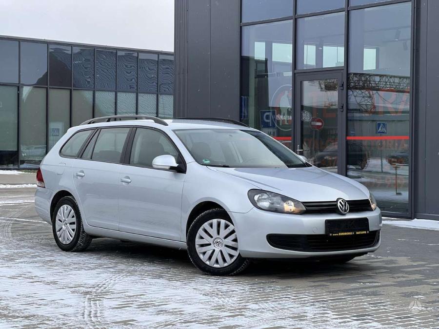 Pelēks Volkswagen Golf 2010 Šauļi, ar dzinēja tilpumu 1.60 L un nobraukumu 263 tūkst. km par 4100 €, foto 10 vietnē AUTOMOTO.COM.LV