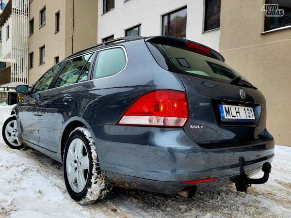 Pelēks Volkswagen Golf 2010 Viļņa, ar dzinēja tilpumu 1.60 L un nobraukumu 270 tūkst. km par 3650 €, foto 7 vietnē AUTOMOTO.COM.LV