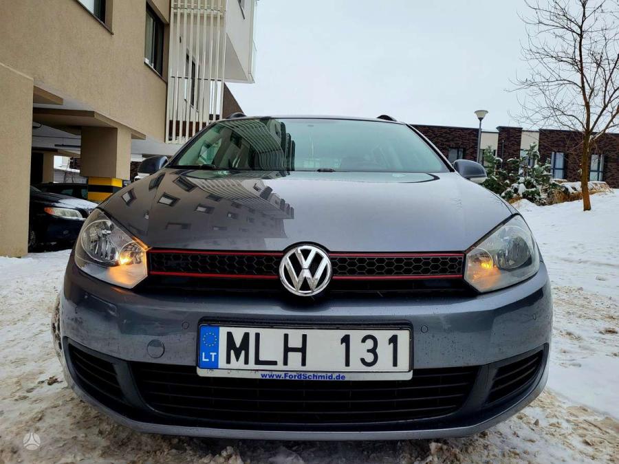 Grey Volkswagen Golf 2010 in Vilnius, with an engine capacity of 1.60 L and mileage of 270 thousand km for 3650 €, photo 4 on AUTOMOTO.COM.LV