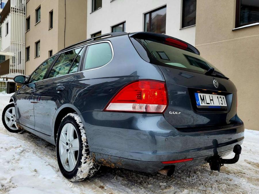Grey Volkswagen Golf 2010 in Vilnius, with an engine capacity of 1.60 L and mileage of 270 thousand km for 3650 €, photo 7 on AUTOMOTO.COM.LV