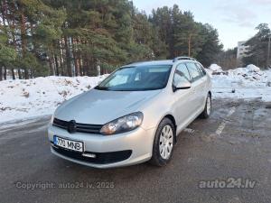 Grey Volkswagen Golf 2010 in Tallinn, with an engine capacity of 1.60 L and mileage of 213 thousand km for 4299 €, photo  on AUTOMOTO.COM.LV