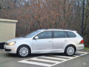 Pelēks Volkswagen Golf 2010 Panevēža, ar dzinēja tilpumu 1.60 L un nobraukumu 300 tūkst. km par 2150 €, foto 2 vietnē AUTOMOTO.COM.LV