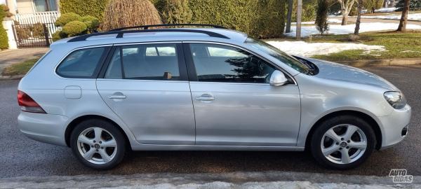 Grey Volkswagen Golf 2010 in Kedainiai, with an engine capacity of 2.00 L and mileage of 268 thousand km for 4199 €, photo 6 on AUTOMOTO.COM.LV