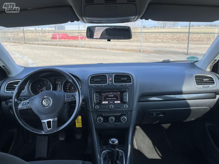 Grey Volkswagen Golf 2010 in Marijampole, with an engine capacity of 1.40 L and mileage of 190 thousand km for 2950 €, photo 8 on AUTOMOTO.COM.LV