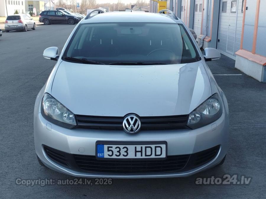 Grey Volkswagen Golf 2010 in Tartu, with an engine capacity of 1.60 L and mileage of 389 thousand km for 2990 €, photo 2 on AUTOMOTO.COM.LV