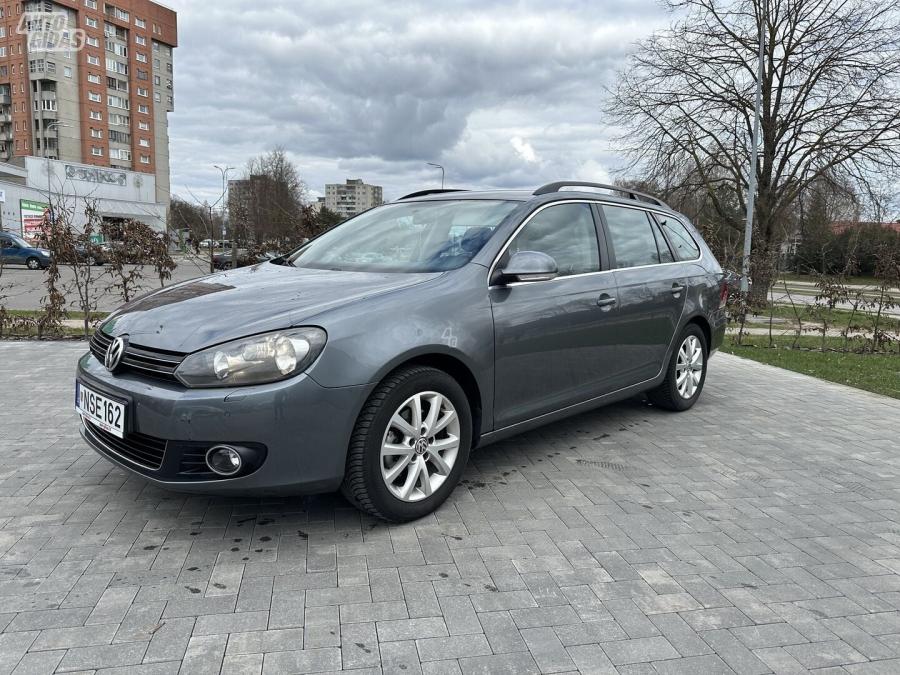 Pelēks Volkswagen Golf 2010 Kauņa, ar dzinēja tilpumu 1.40 L un nobraukumu 265 tūkst. km par 2400 €, foto 1 vietnē AUTOMOTO.COM.LV