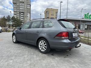 Pelēks Volkswagen Golf 2010 Kauņa, ar dzinēja tilpumu 1.40 L un nobraukumu 265 tūkst. km par 2400 €, foto 3 vietnē AUTOMOTO.COM.LV