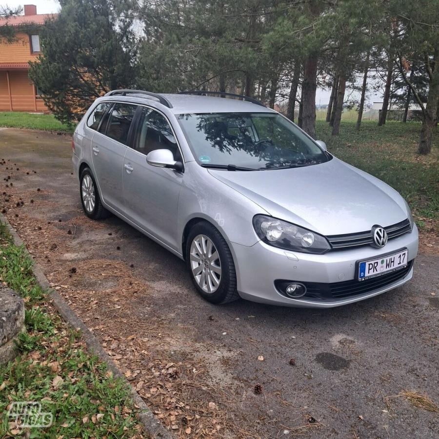 Pelēks Volkswagen Golf 2010 Marijampole, ar dzinēja tilpumu 2.00 L un nobraukumu 264 tūkst. km par 3400 €, foto 3 vietnē AUTOMOTO.COM.LV