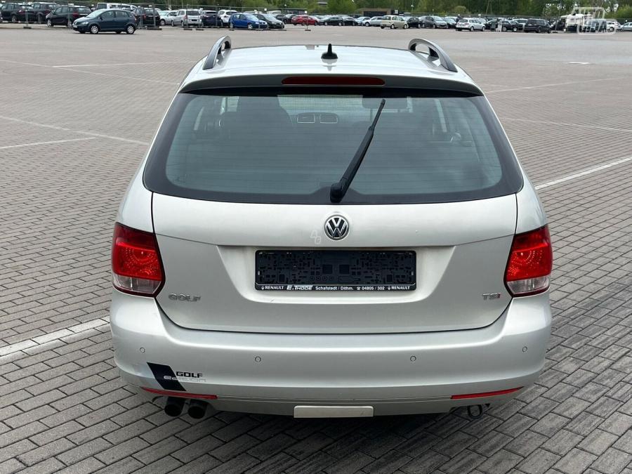 Grey Volkswagen Golf 2010 in Marijampole, with an engine capacity of 1.40 L and mileage of 190 thousand km for 3150 €, photo 8 on AUTOMOTO.COM.LV