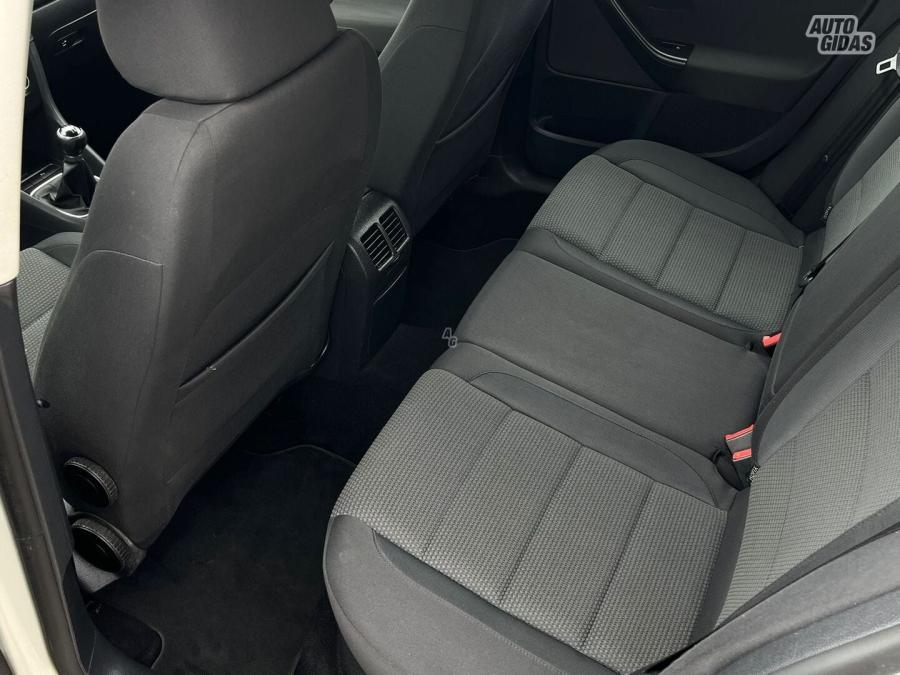 Grey Volkswagen Golf 2010 in Marijampole, with an engine capacity of 1.40 L and mileage of 190 thousand km for 3150 €, photo 15 on AUTOMOTO.COM.LV