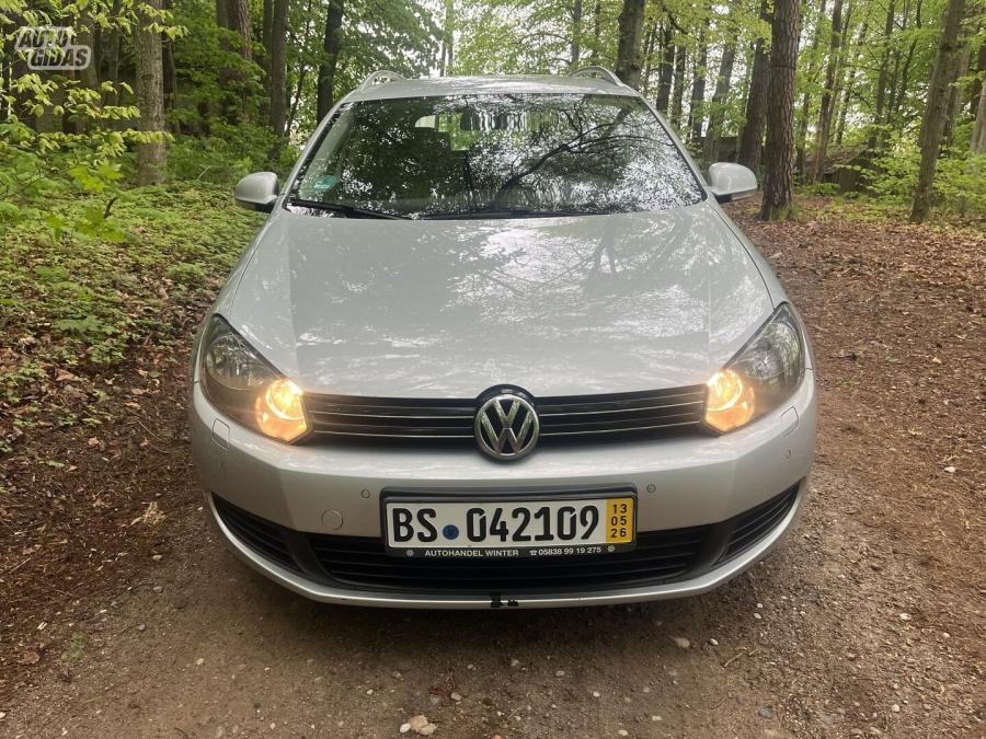 Grey Volkswagen Golf 2010 in Jurbarkas, with an engine capacity of 1.60 L and mileage of 306 thousand km for 2650 €, photo 4 on AUTOMOTO.COM.LV