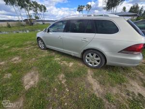 Pelēks Volkswagen Golf 2010 Elektrėnai, ar dzinēja tilpumu 2.00 L un nobraukumu 431 tūkst. km par 2800 €, foto 9 vietnē AUTOMOTO.COM.LV