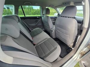 Pelēks Volkswagen Golf 2010 Elektrėnai, ar dzinēja tilpumu 2.00 L un nobraukumu 431 tūkst. km par 2800 €, foto 11 vietnē AUTOMOTO.COM.LV