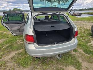 Pelēks Volkswagen Golf 2010 Elektrėnai, ar dzinēja tilpumu 2.00 L un nobraukumu 431 tūkst. km par 2800 €, foto 14 vietnē AUTOMOTO.COM.LV