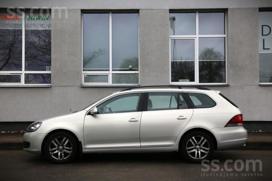 Grey Volkswagen Golf 2010 in Riga, with an engine capacity of 1.40 L and mileage of 265 thousand km for 2595 €, photo 3 on AUTOMOTO.COM.LV
