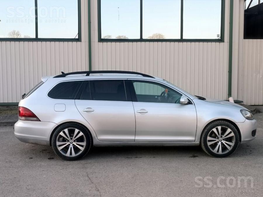 Pelēks Volkswagen Golf 2010 Ogre, ar dzinēja tilpumu 2.00 L un nobraukumu 357 tūkst. km par 2000 €, foto 3 vietnē AUTOMOTO.COM.LV