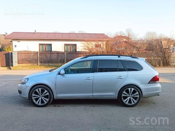 Pelēks Volkswagen Golf 2010 Ogre, ar dzinēja tilpumu 2.00 L un nobraukumu 357 tūkst. km par 2000 €, foto 5 vietnē AUTOMOTO.COM.LV