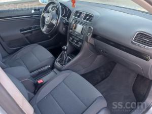 Pelēks Volkswagen Golf 2010 Ogre, ar dzinēja tilpumu 2.00 L un nobraukumu 357 tūkst. km par 2000 €, foto 12 vietnē AUTOMOTO.COM.LV