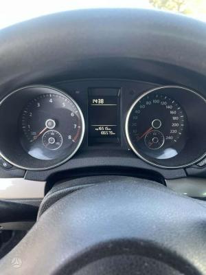 Pelēks Volkswagen Golf 2010 Marijampole, ar dzinēja tilpumu 1.20 L un nobraukumu 187 tūkst. km par 2000 €, foto 8 vietnē AUTOMOTO.COM.LV