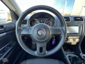 Grey Volkswagen Golf 2010 in Siauliai, with an engine capacity of 1.60 L and mileage of 263 thousand km for 3900 €, photo 12 on AUTOMOTO.COM.LV