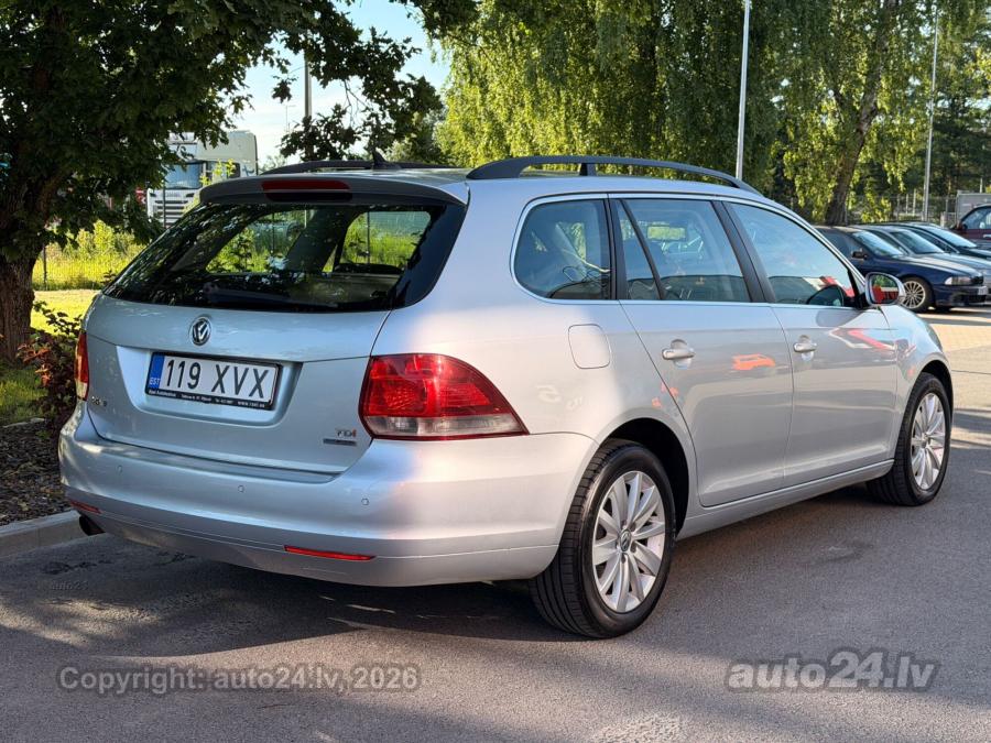 Grey Volkswagen Golf 2010 in Tallinn, with an engine capacity of 1.60 L and mileage of 253 thousand km for 3490 €, photo 5 on AUTOMOTO.COM.LV