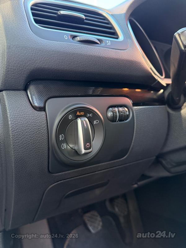 Pelēks Volkswagen Golf 2010 Tallina, ar dzinēja tilpumu 1.60 L un nobraukumu 253 tūkst. km par 3490 €, foto 10 vietnē AUTOMOTO.COM.LV