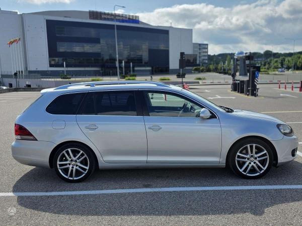 Grey Volkswagen Golf 2010 in Vilnius, with an engine capacity of 1.97 L and mileage of 280 thousand km for 2900 €, photo 4 on AUTOMOTO.COM.LV