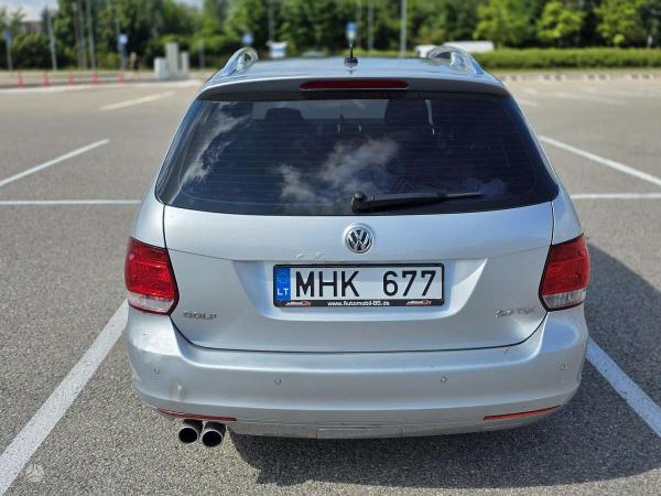 Grey Volkswagen Golf 2010 in Vilnius, with an engine capacity of 1.97 L and mileage of 280 thousand km for 2900 €, photo 6 on AUTOMOTO.COM.LV