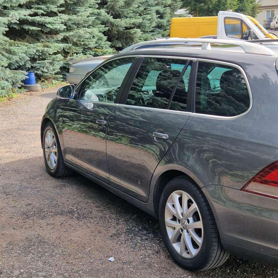 Pelēks Volkswagen Golf 2010 Utena, ar dzinēja tilpumu 1.60 L un nobraukumu 237 tūkst. km par 3100 €, foto 6 vietnē AUTOMOTO.COM.LV