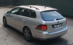 Grey Volkswagen Golf 2010 in Vilnius, with an engine capacity of 1.40 L and mileage of 337 thousand km for 1200 €, photo 7 on AUTOMOTO.COM.LV
