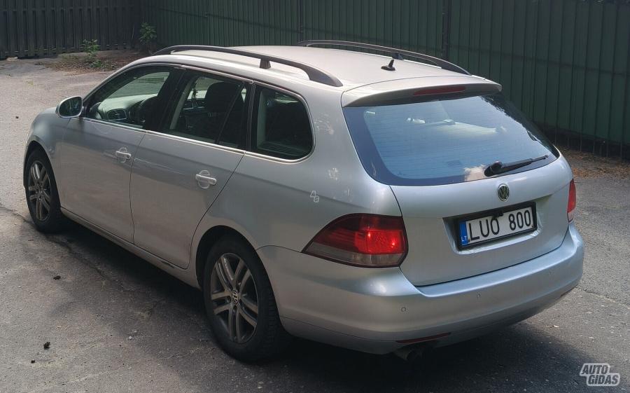 Grey Volkswagen Golf 2010 in Vilnius, with an engine capacity of 1.40 L and mileage of 337 thousand km for 1200 €, photo 7 on AUTOMOTO.COM.LV