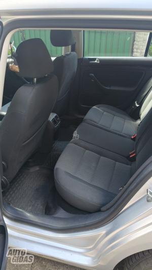 Grey Volkswagen Golf 2010 in Vilnius, with an engine capacity of 1.40 L and mileage of 337 thousand km for 1200 €, photo 10 on AUTOMOTO.COM.LV