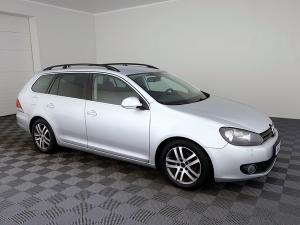 Pelēks Volkswagen Golf 2010 Tallina, ar dzinēja tilpumu 1.40 L un nobraukumu 277 tūkst. km par 1199 €, foto  vietnē AUTOMOTO.COM.LV