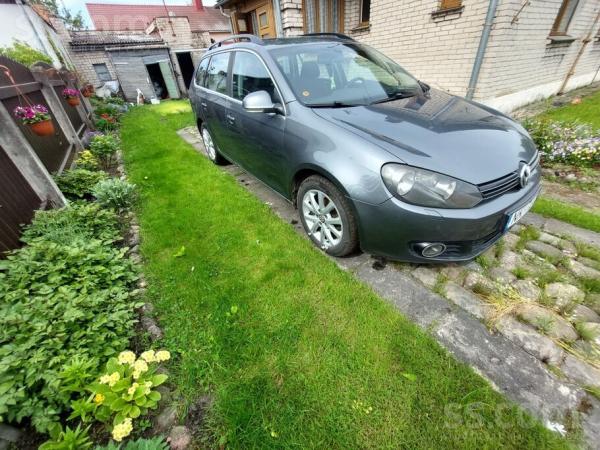 Grey Volkswagen Golf 2010 in Jelgava, with an engine capacity of 1.60 L and mileage of 408 thousand km for 1150 €, photo 1 on AUTOMOTO.COM.LV