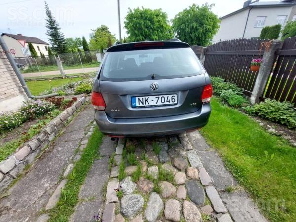 Grey Volkswagen Golf 2010 in Jelgava, with an engine capacity of 1.60 L and mileage of 408 thousand km for 1150 €, photo 6 on AUTOMOTO.COM.LV