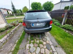 Pelēks Volkswagen Golf 2010 Jelgava, ar dzinēja tilpumu 1.60 L un nobraukumu 408 tūkst. km par 1150 €, foto 7 vietnē AUTOMOTO.COM.LV
