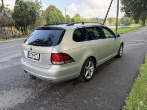 Pelēks Volkswagen Golf 2010 Kelmė, ar dzinēja tilpumu 1.39 L un nobraukumu 254 tūkst. km par 2650 €, foto 6 vietnē AUTOMOTO.COM.LV