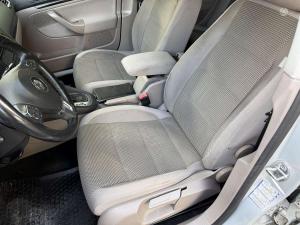 Pelēks Volkswagen Golf 2010 Kelmė, ar dzinēja tilpumu 1.39 L un nobraukumu 254 tūkst. km par 2650 €, foto 13 vietnē AUTOMOTO.COM.LV