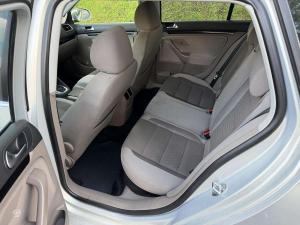 Pelēks Volkswagen Golf 2010 Kelmė, ar dzinēja tilpumu 1.39 L un nobraukumu 254 tūkst. km par 2650 €, foto 15 vietnē AUTOMOTO.COM.LV