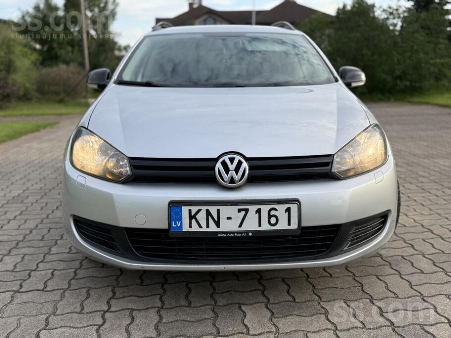 Pelēks Volkswagen Golf 2010 Rīga, ar dzinēja tilpumu 1.60 L un nobraukumu 170 tūkst. km par 3200 €, foto 6 vietnē AUTOMOTO.COM.LV