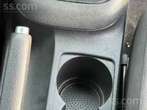 Pelēks Volkswagen Golf 2010 Rīga, ar dzinēja tilpumu 1.60 L un nobraukumu 170 tūkst. km par 3200 €, foto 11 vietnē AUTOMOTO.COM.LV