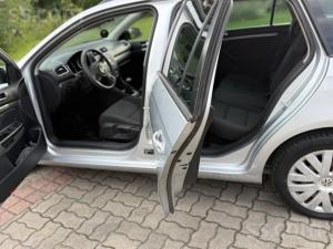 Pelēks Volkswagen Golf 2010 Rīga, ar dzinēja tilpumu 1.60 L un nobraukumu 170 tūkst. km par 3200 €, foto 16 vietnē AUTOMOTO.COM.LV