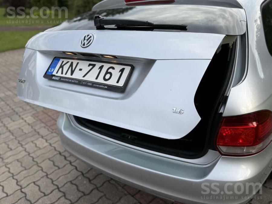 Pelēks Volkswagen Golf 2010 Rīga, ar dzinēja tilpumu 1.60 L un nobraukumu 170 tūkst. km par 3200 €, foto 22 vietnē AUTOMOTO.COM.LV